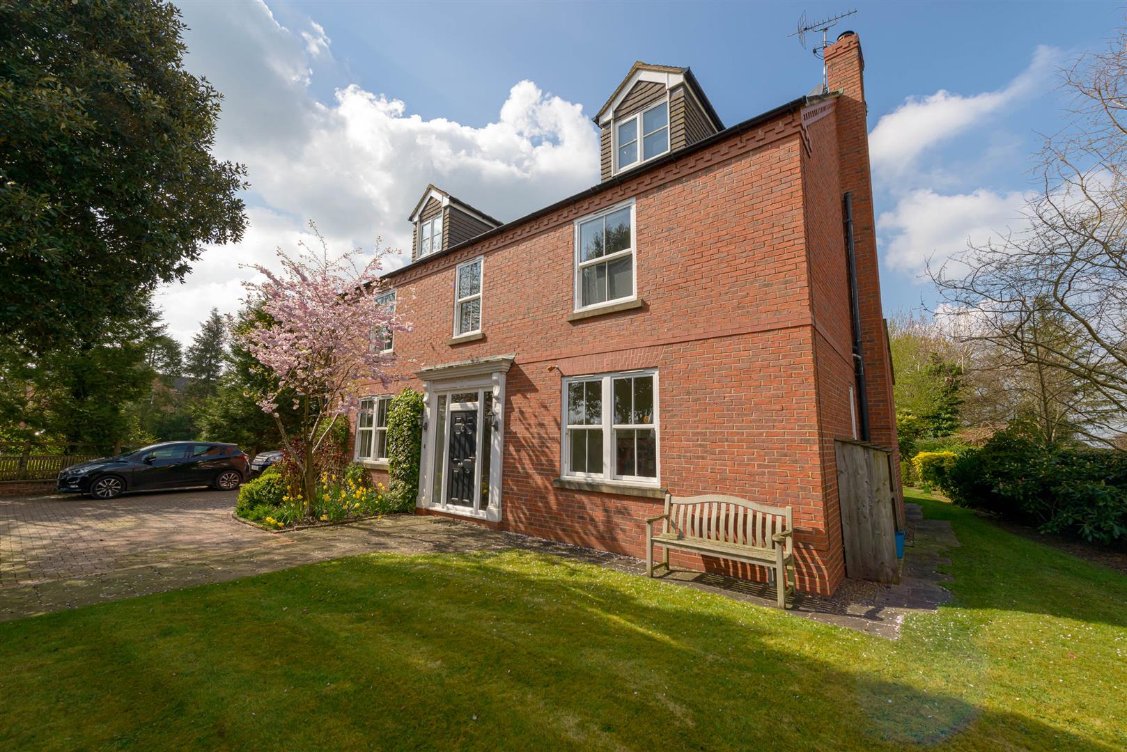 For sale | Baker Wynne & Wilson